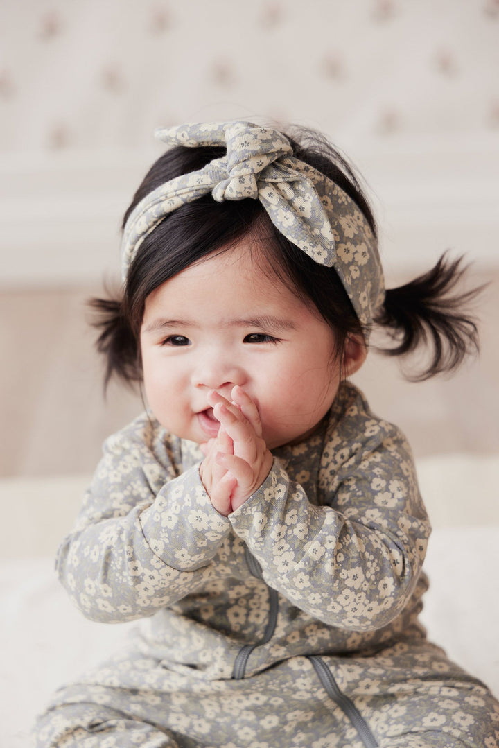 Winter Iris Collection